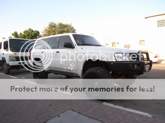 Anyone got pics Silver GU (IV) with black rims? | Patrol 4x4 - Nissan ...