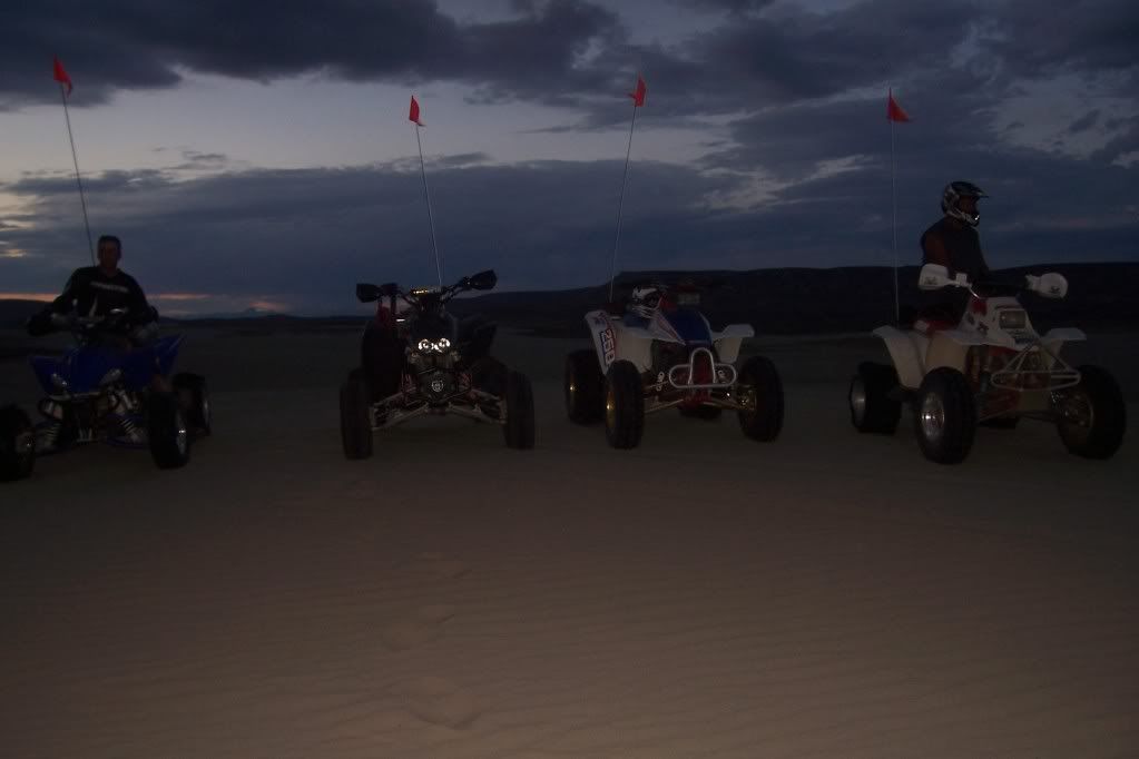 night riding !! - ATV Picture and Video Sharing - QUADCRAZY ATV Forum